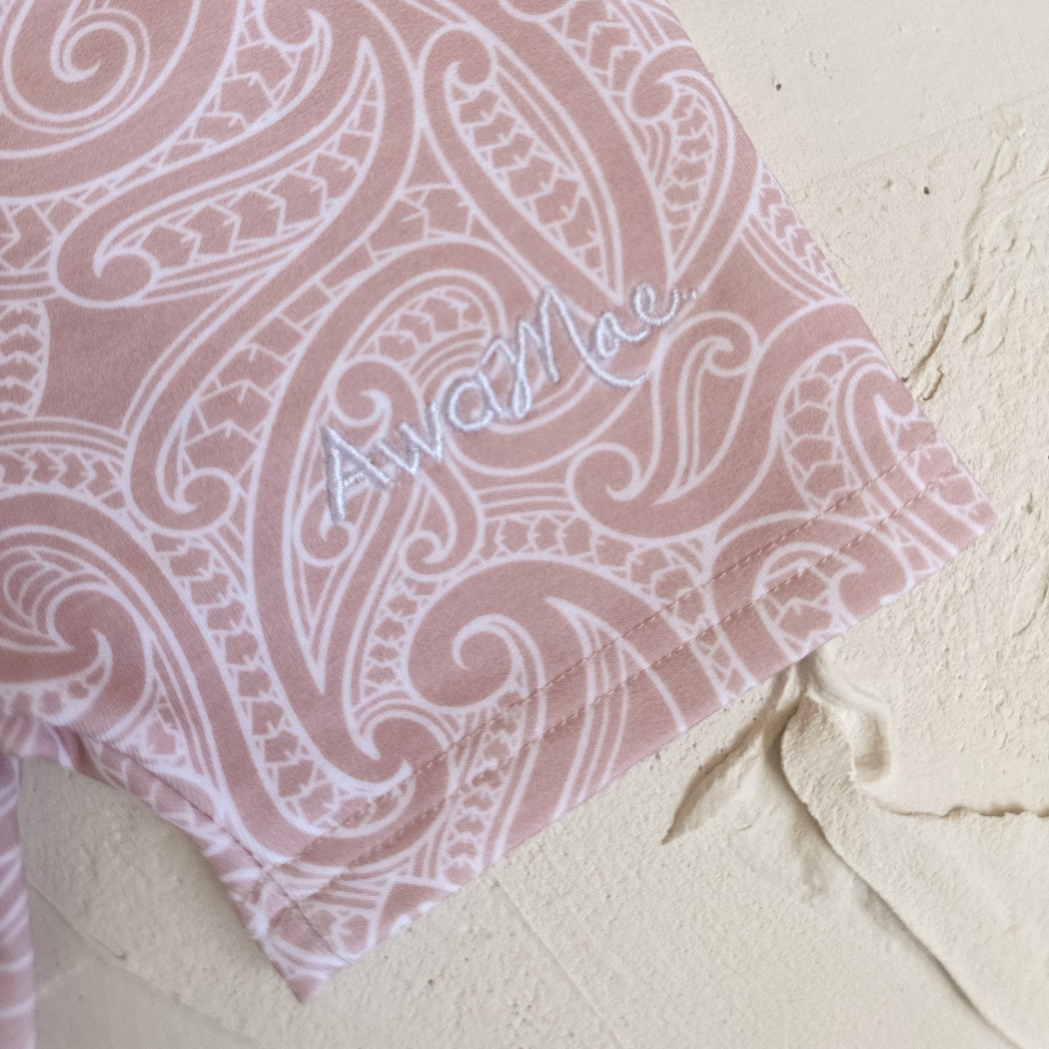 Bike shorts - The wolf - Blush – AwaMae