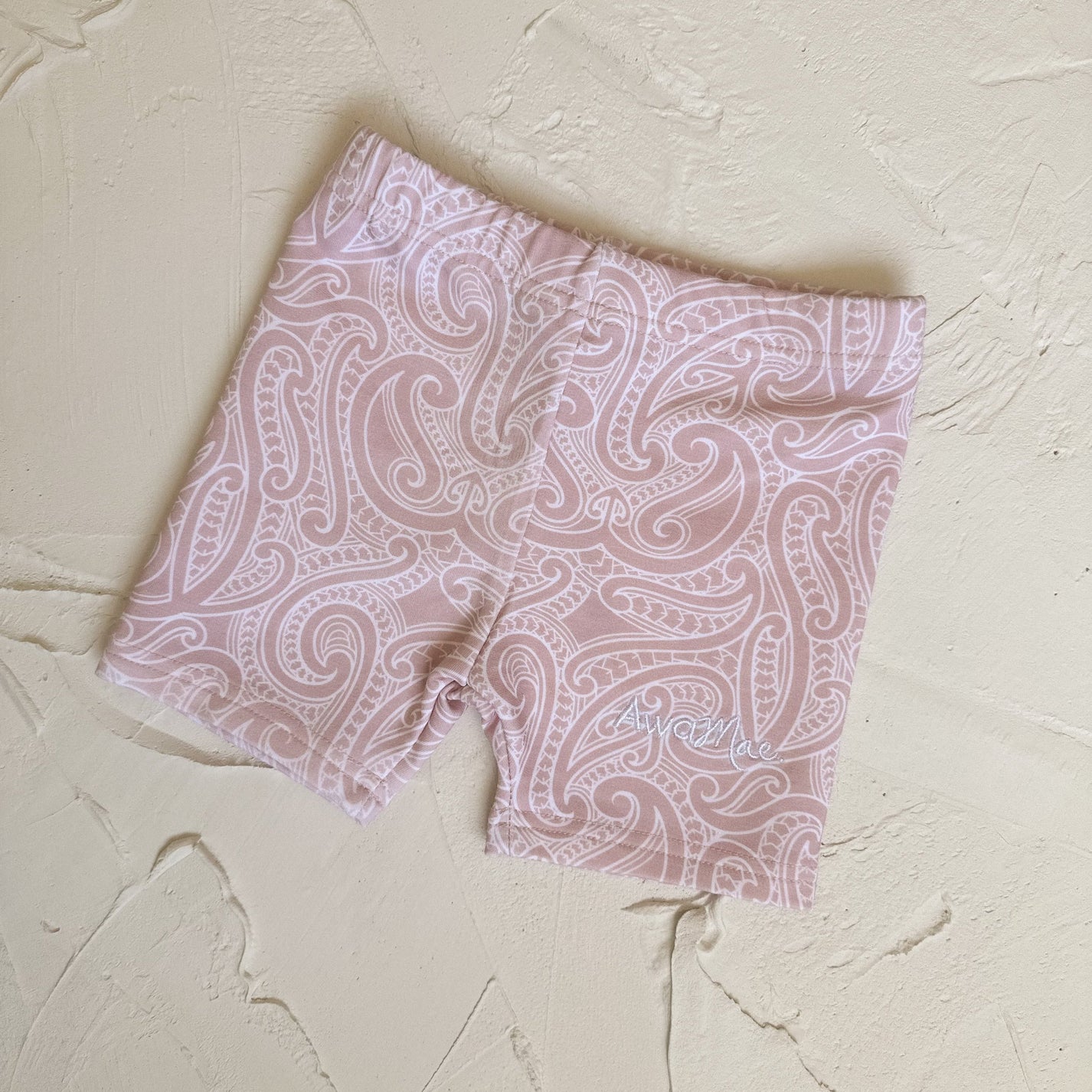 Bike shorts - The wolf - Blush – AwaMae